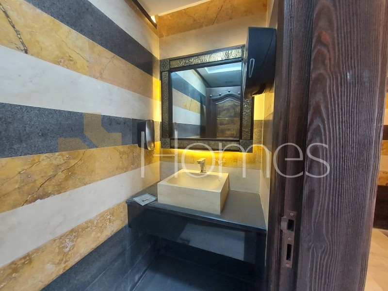 Commercial building on two street for sale in Abdoun, area of 1680m ...
