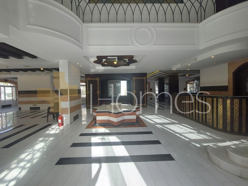 Commercial building on two street for sale in Abdoun, area of 1680m ...