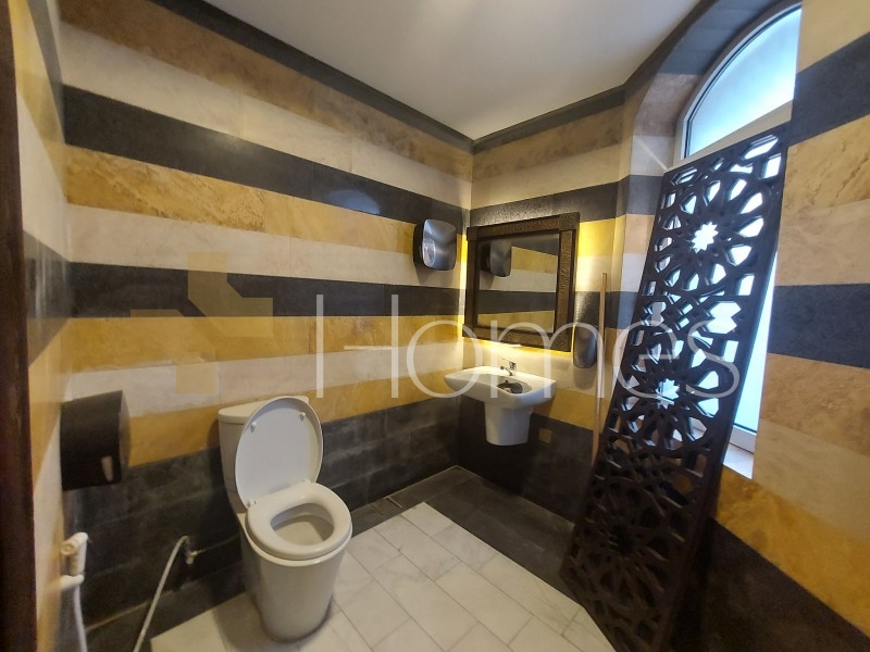 Commercial building on two street for sale in Abdoun, area of 1680m ...
