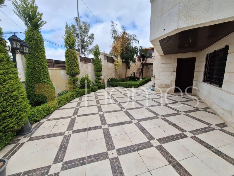 Apartment with garden and private garage for sale in Arqoob Khalda ...