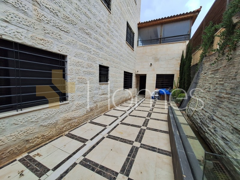 Apartment with garden and private garage for sale in Arqoob Khalda ...