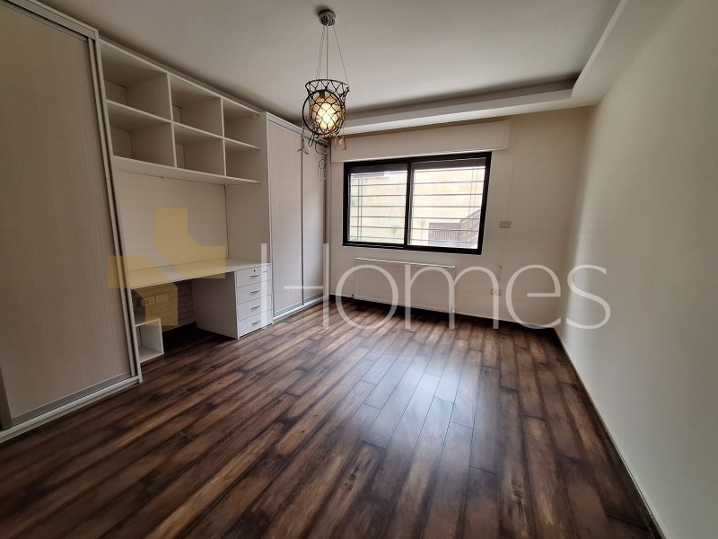 Apartment with garden and private garage for sale in Arqoob Khalda ...